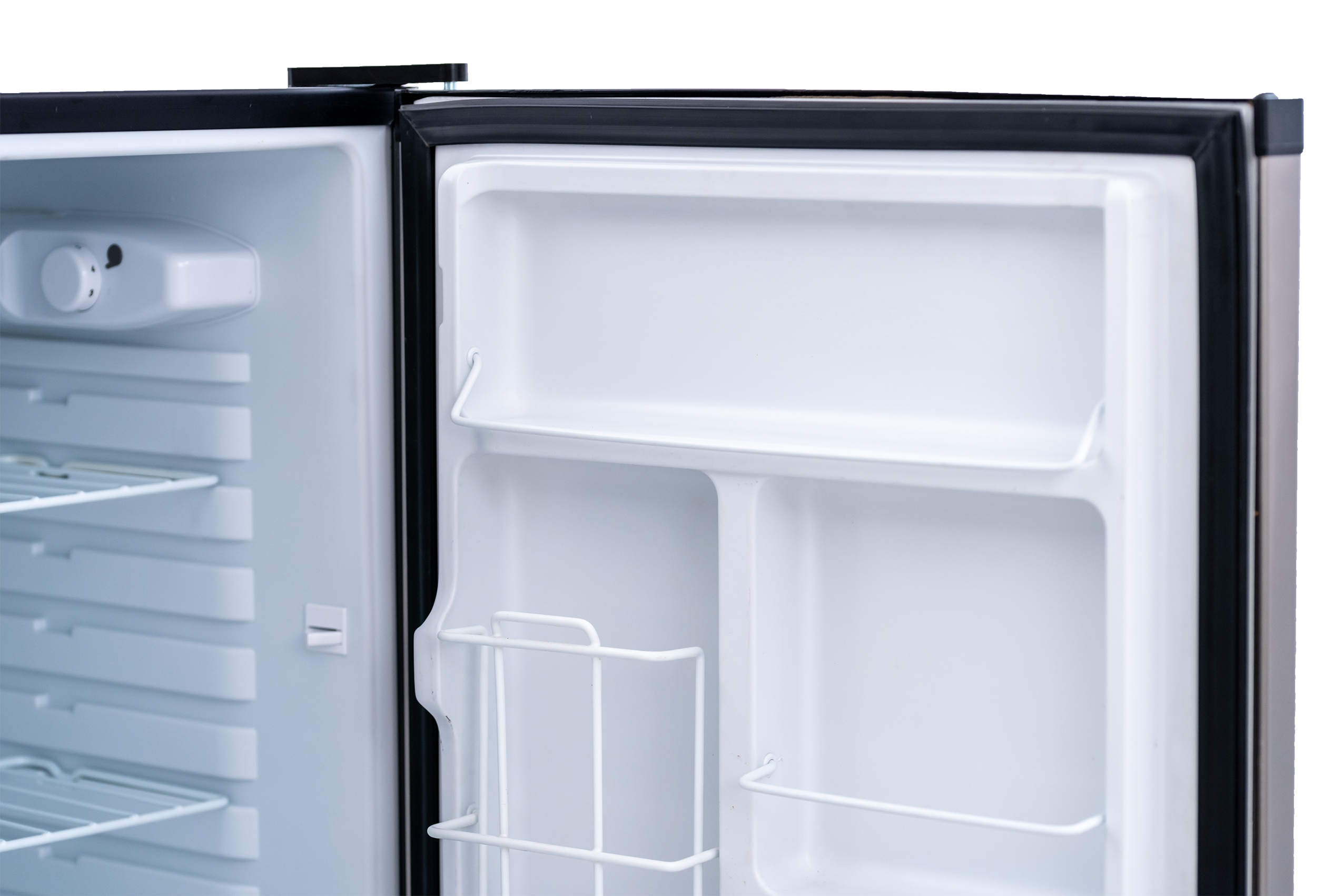 NEVERA CON FRONTAL INOX