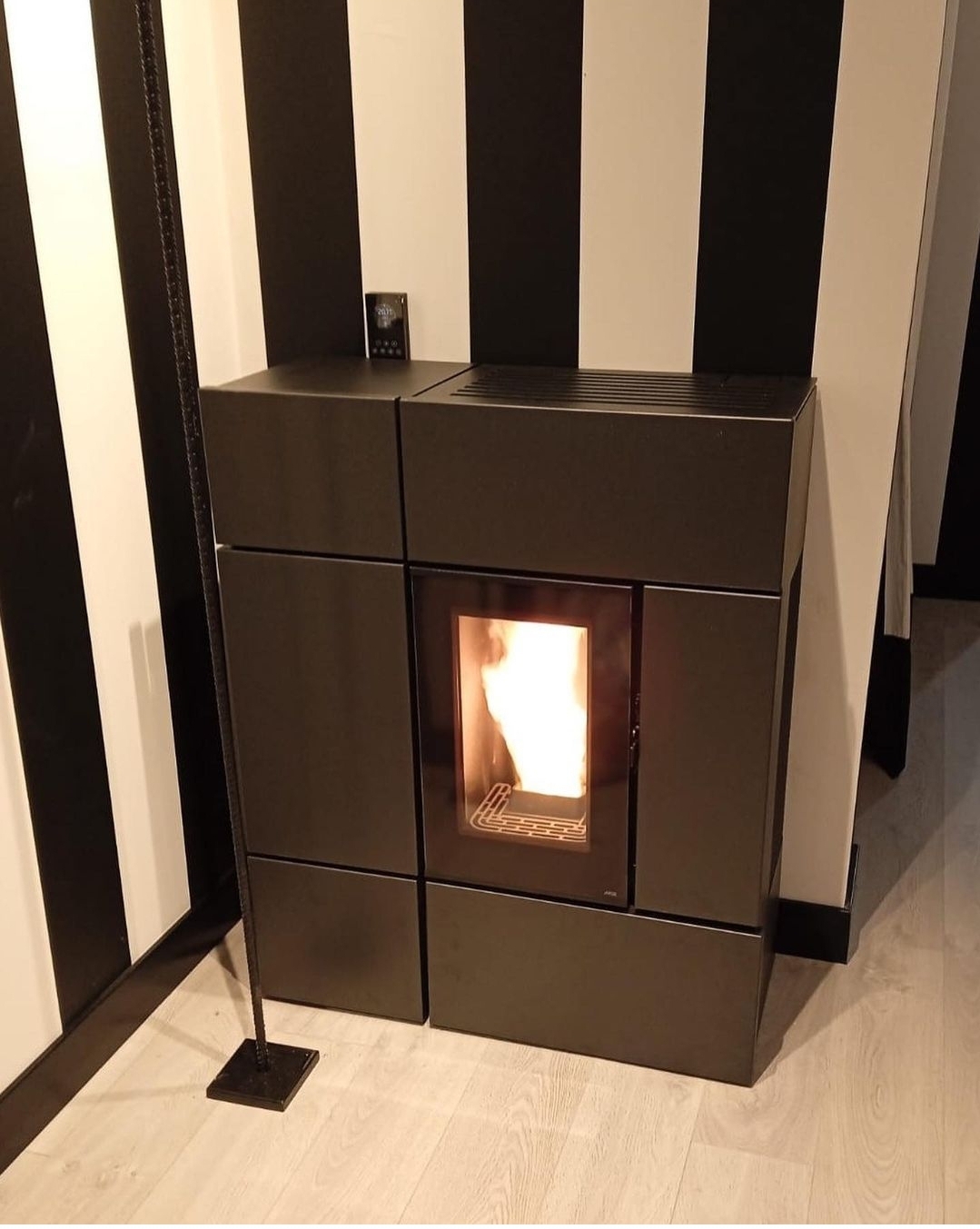 Estufa de pellet STREAM Comfort Air 12kW M2